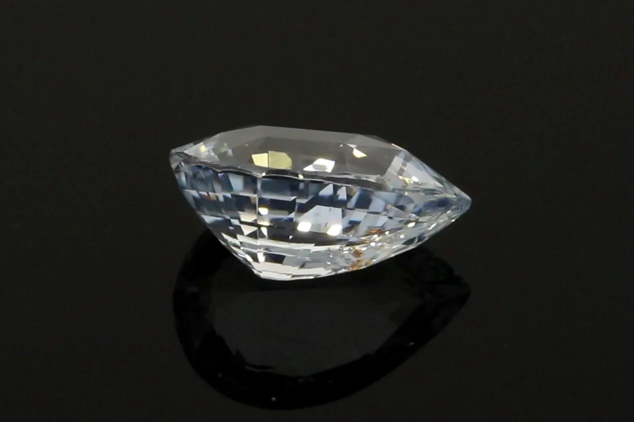 3.04ct Pear Natural Sapphire (Colour White, Clarity Eye Clean, Cut Fac ...